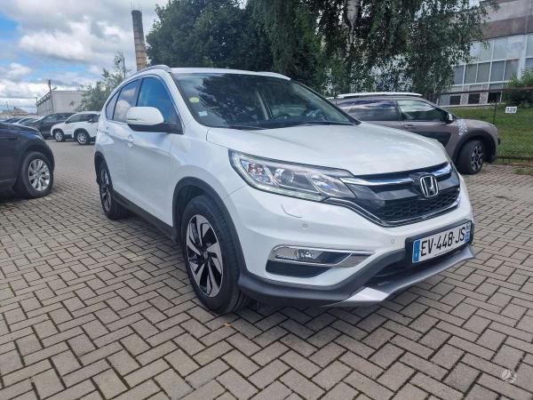 Balts Honda CR-V 2018 Tauragė, ar dzinēja tilpumu 1.60 L un nobraukumu 154 tūkst. km par 14600 €, foto 4 vietnē AUTOMOTO.COM.LV