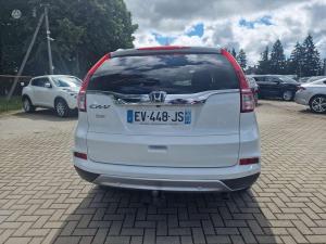 White Honda CR-V 2018 in Taurage, with an engine capacity of 1.60 L and mileage of 154 thousand km for 14600 €, photo 9 on AUTOMOTO.COM.LV