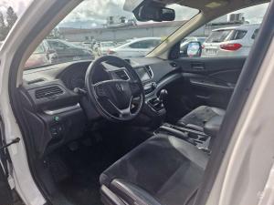 White Honda CR-V 2018 in Taurage, with an engine capacity of 1.60 L and mileage of 154 thousand km for 14600 €, photo 11 on AUTOMOTO.COM.LV