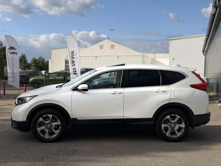 Balts Honda CR-V 2018 Viļņa, ar dzinēja tilpumu 1.50 L un nobraukumu 195 tūkst. km par 15900 €, foto 7 vietnē AUTOMOTO.COM.LV