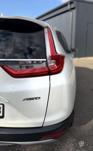 Balts Honda CR-V 2018 Viļņa, ar dzinēja tilpumu 1.50 L un nobraukumu 195 tūkst. km par 15900 €, foto 11 vietnē AUTOMOTO.COM.LV