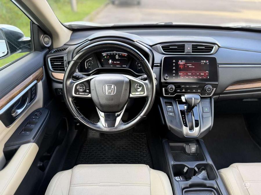 Balts Honda CR-V 2018 Viļņa, ar dzinēja tilpumu 1.50 L un nobraukumu 195 tūkst. km par 15900 €, foto 15 vietnē AUTOMOTO.COM.LV