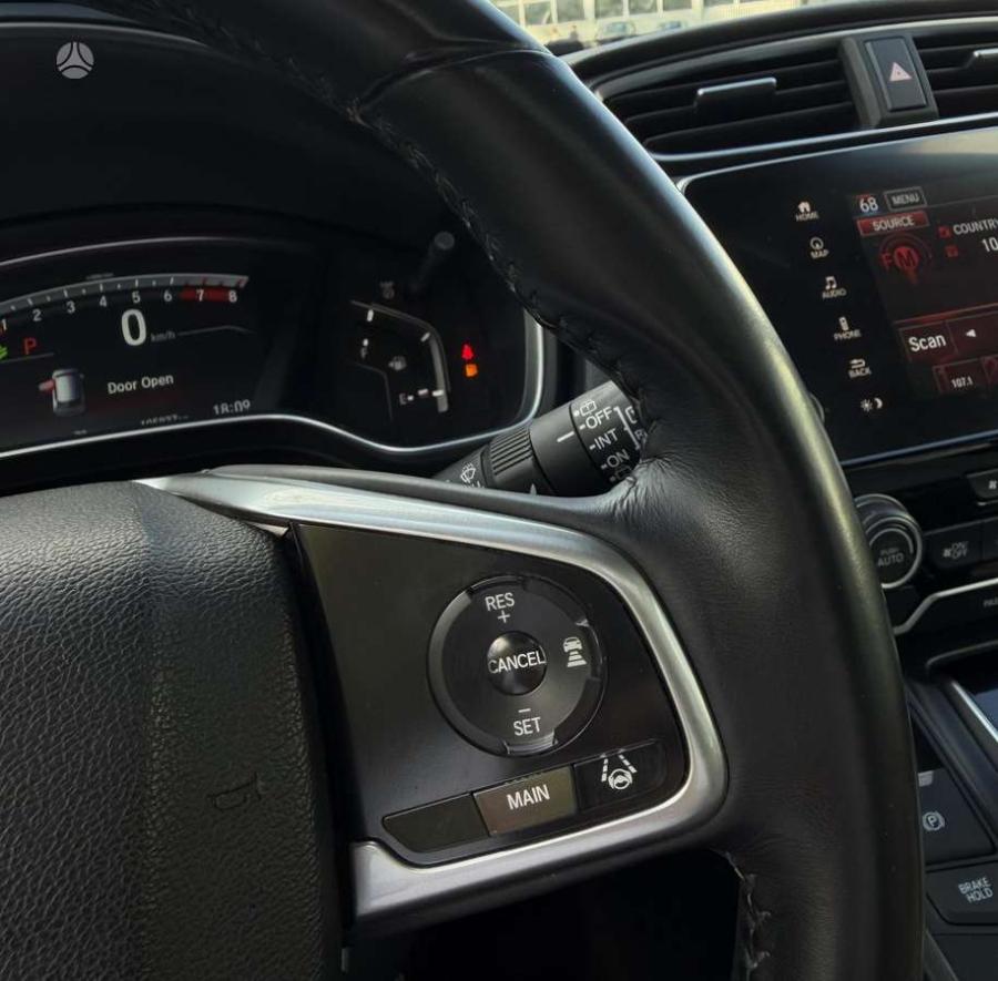 Balts Honda CR-V 2018 Viļņa, ar dzinēja tilpumu 1.50 L un nobraukumu 195 tūkst. km par 15900 €, foto 26 vietnē AUTOMOTO.COM.LV