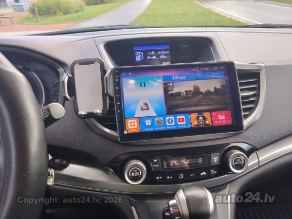 Balts Honda CR-V 2018 Tallina, ar dzinēja tilpumu 2.00 L un nobraukumu 154 tūkst. km par 18200 €, foto 7 vietnē AUTOMOTO.COM.LV