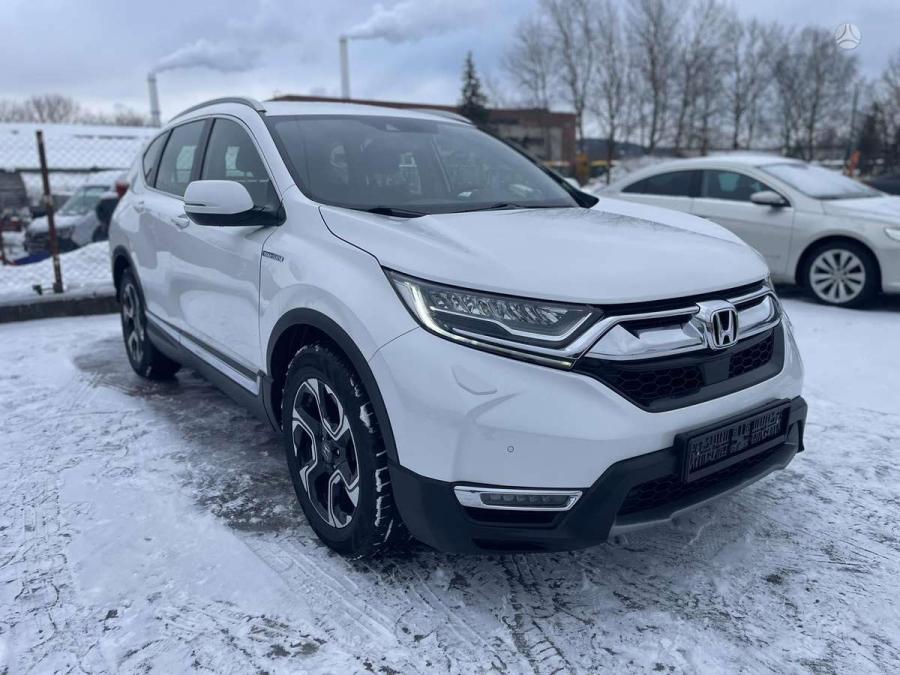 Balts Honda CR-V 2019 Viļņa, ar dzinēja tilpumu 2.00 L un nobraukumu 132 tūkst. km par 22500 €, foto 2 vietnē AUTOMOTO.COM.LV