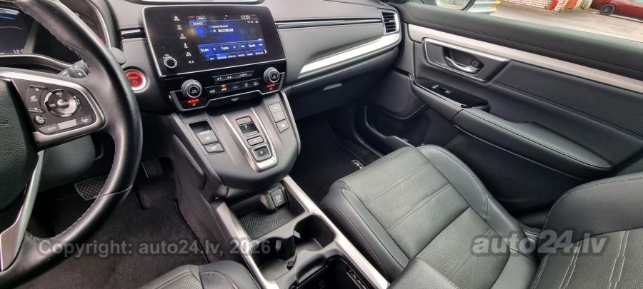 Balts Honda CR-V 2019 Tallina, ar dzinēja tilpumu 2.00 L un nobraukumu 141 tūkst. km par 24890 €, foto 22 vietnē AUTOMOTO.COM.LV