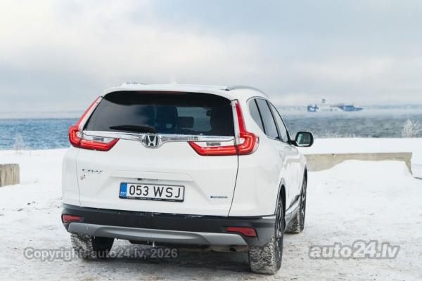 Balts Honda CR-V 2020 Tallina, ar dzinēja tilpumu 2.00 L un nobraukumu 118 tūkst. km par 23000 €, foto 2 vietnē AUTOMOTO.COM.LV