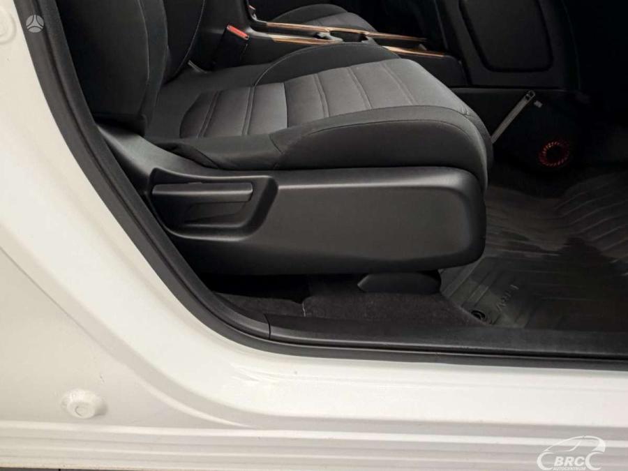 Balts Honda CR-V 2020 Viļņa, ar dzinēja tilpumu 1.99 L un nobraukumu 62 tūkst. km par 20900 €, foto 8 vietnē AUTOMOTO.COM.LV