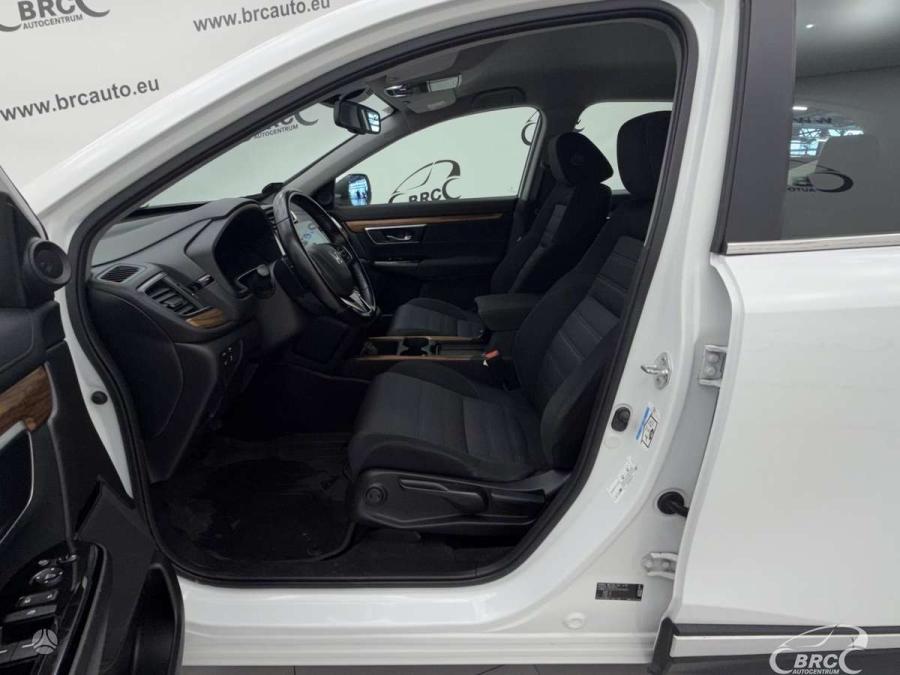Balts Honda CR-V 2020 Viļņa, ar dzinēja tilpumu 1.99 L un nobraukumu 62 tūkst. km par 20900 €, foto 22 vietnē AUTOMOTO.COM.LV