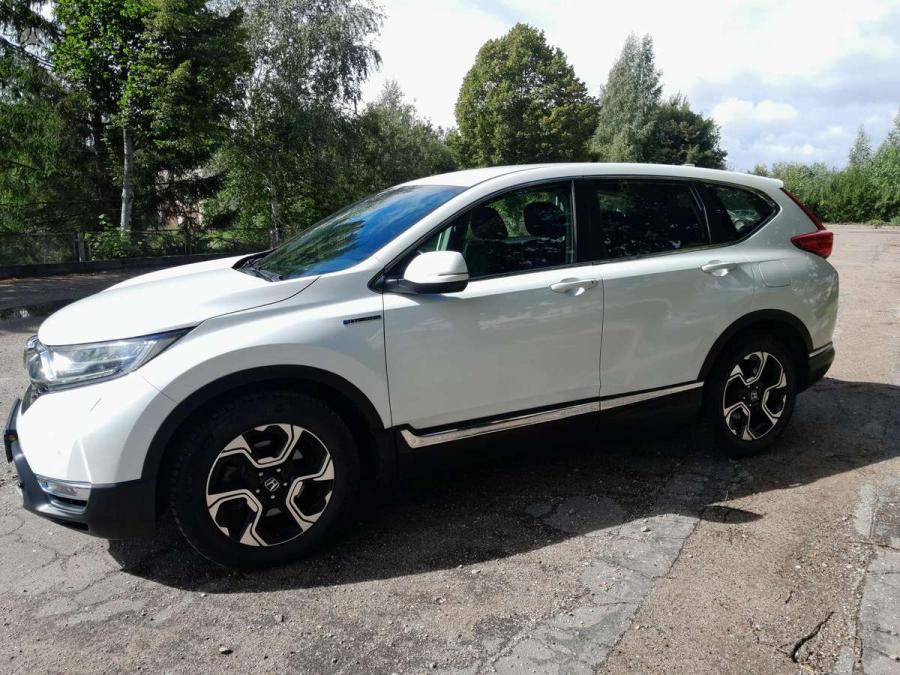 White Honda CR-V 2020 in Siauliai, with an engine capacity of 1.99 L and mileage of 63 thousand km for 20900 €, photo 7 on AUTOMOTO.COM.LV