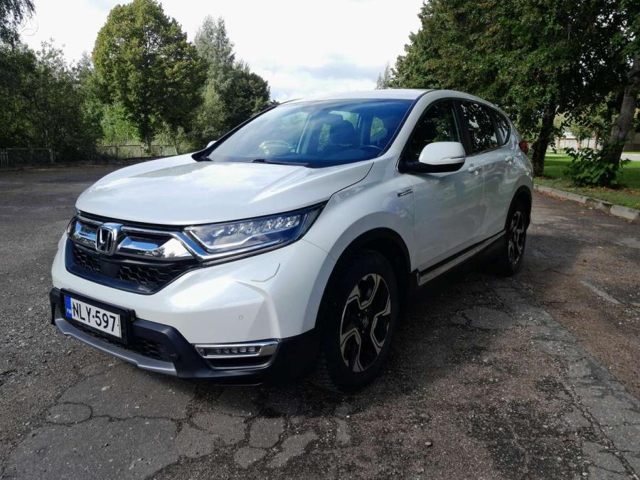 White Honda CR-V 2020 in Siauliai, with an engine capacity of 1.99 L and mileage of 63 thousand km for 20900 €, photo 15 on AUTOMOTO.COM.LV