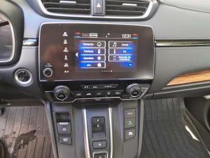 White Honda CR-V 2020 in Siauliai, with an engine capacity of 1.99 L and mileage of 63 thousand km for 20900 €, photo 22 on AUTOMOTO.COM.LV