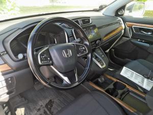 White Honda CR-V 2020 in Siauliai, with an engine capacity of 1.99 L and mileage of 63 thousand km for 20900 €, photo 23 on AUTOMOTO.COM.LV