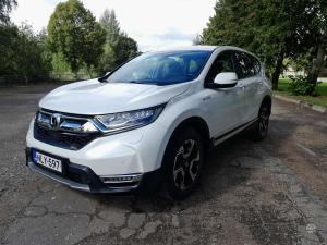 White Honda CR-V 2020 in Siauliai, with an engine capacity of 1.99 L and mileage of 63 thousand km for 20900 €, photo 15 on AUTOMOTO.COM.LV