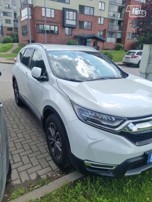 White Honda CR-V 2022 in Vilnius, with an engine capacity of 2.00 L and mileage of 46 thousand km for 28300 €, photo  on AUTOMOTO.COM.LV