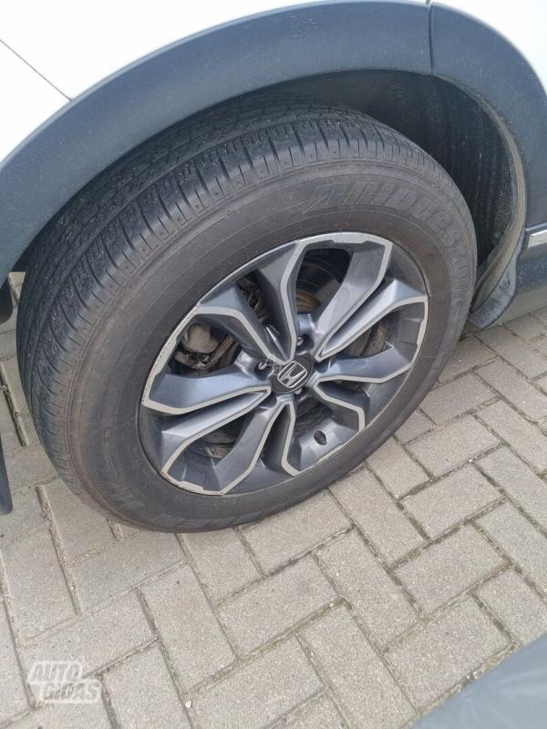 Balts Honda CR-V 2022 Viļņa, ar dzinēja tilpumu 2.00 L un nobraukumu 46 tūkst. km par 28300 €, foto 5 vietnē AUTOMOTO.COM.LV