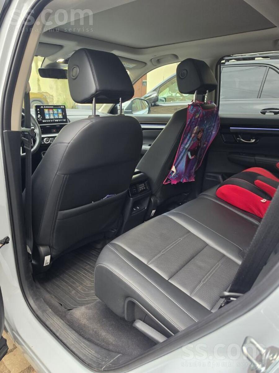 Balts Honda CR-V 2024 Rīga, ar dzinēja tilpumu 2.00 L un nobraukumu 13 tūkst. km par 42000 €, foto 9 vietnē AUTOMOTO.COM.LV