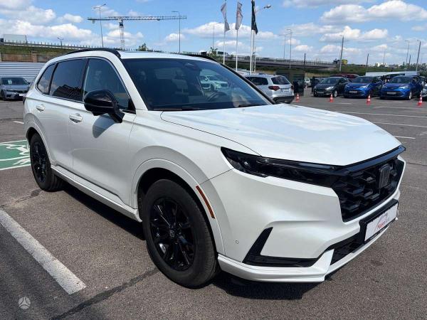 Balts Honda CR-V 2024 Viļņa, ar dzinēja tilpumu 1.99 L un nobraukumu 62 tūkst. km par 39990 €, foto 3 vietnē AUTOMOTO.COM.LV