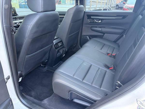 Balts Honda CR-V 2024 Viļņa, ar dzinēja tilpumu 1.99 L un nobraukumu 62 tūkst. km par 39990 €, foto 8 vietnē AUTOMOTO.COM.LV