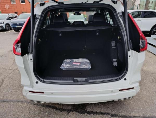 White Honda CR-V 2025 in Vilnius, with an engine capacity of 1.99 L and mileage of 18 thousand km for 49980 €, photo 11 on AUTOMOTO.COM.LV