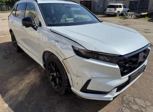 White Honda CR-V 2025 in Panevezys, with an engine capacity of 1.99 L and mileage of 17 thousand km for 26200 €, photo 9 on AUTOMOTO.COM.LV