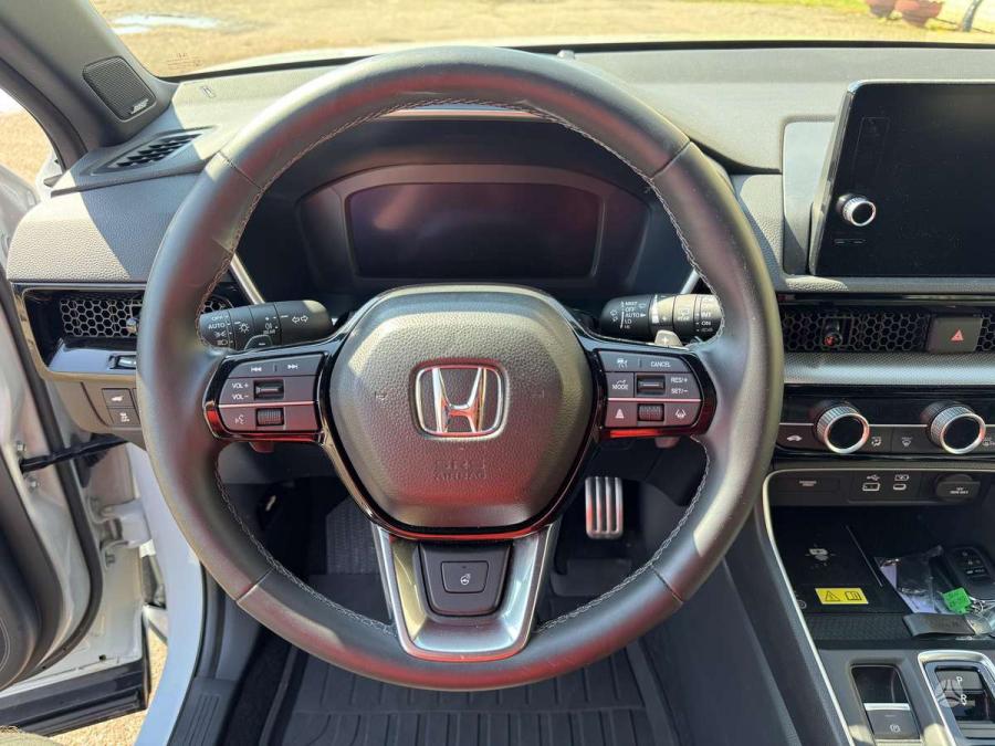 White Honda CR-V 2025 in Panevezys, with an engine capacity of 1.99 L and mileage of 17 thousand km for 26200 €, photo 20 on AUTOMOTO.COM.LV