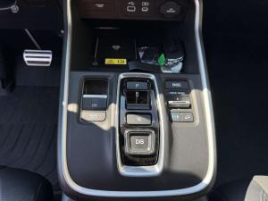 White Honda CR-V 2025 in Panevezys, with an engine capacity of 1.99 L and mileage of 17 thousand km for 26200 €, photo 25 on AUTOMOTO.COM.LV