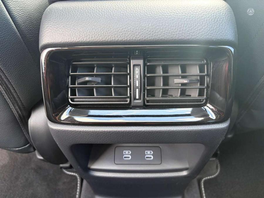 White Honda CR-V 2025 in Vilnius, with an engine capacity of 1.99 L and mileage of 8 thousand km for 44990 €, photo 22 on AUTOMOTO.COM.LV