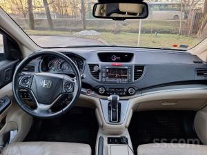 Balts Honda CR-V 2013 Rīga, ar dzinēja tilpumu 2.00 L un nobraukumu 346 tūkst. km par 9790 €, foto 12 vietnē AUTOMOTO.COM.LV