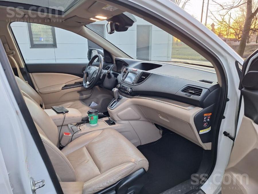 Balts Honda CR-V 2013 Rīga, ar dzinēja tilpumu 2.00 L un nobraukumu 346 tūkst. km par 9790 €, foto 14 vietnē AUTOMOTO.COM.LV