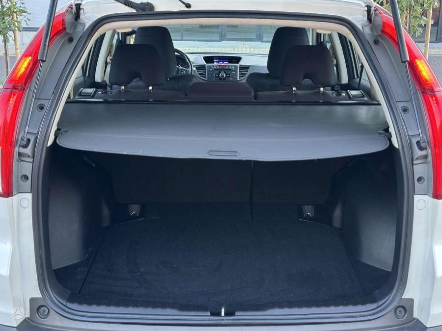 Balts Honda CR-V 2014 Utena, ar dzinēja tilpumu 1.60 L un nobraukumu 284 tūkst. km par 7800 €, foto 8 vietnē AUTOMOTO.COM.LV