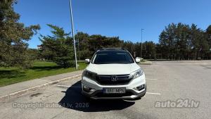 Balts Honda CR-V 2016 Tallina, ar dzinēja tilpumu 1.60 L un nobraukumu 94 tūkst. km par 16900 €, foto 3 vietnē AUTOMOTO.COM.LV