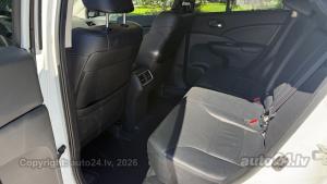 Balts Honda CR-V 2016 Tallina, ar dzinēja tilpumu 1.60 L un nobraukumu 94 tūkst. km par 16900 €, foto 8 vietnē AUTOMOTO.COM.LV