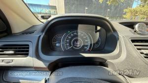 Balts Honda CR-V 2016 Tallina, ar dzinēja tilpumu 1.60 L un nobraukumu 94 tūkst. km par 16900 €, foto 11 vietnē AUTOMOTO.COM.LV