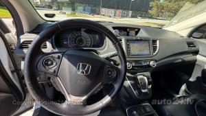 Balts Honda CR-V 2016 Tallina, ar dzinēja tilpumu 1.60 L un nobraukumu 94 tūkst. km par 16900 €, foto 12 vietnē AUTOMOTO.COM.LV