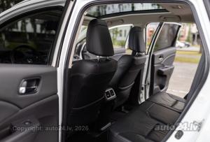 Balts Honda CR-V 2016 Tallina, ar dzinēja tilpumu 2.00 L un nobraukumu 248 tūkst. km par 13590 €, foto 29 vietnē AUTOMOTO.COM.LV