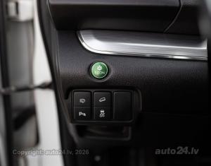 Balts Honda CR-V 2016 Tallina, ar dzinēja tilpumu 2.00 L un nobraukumu 248 tūkst. km par 13590 €, foto 36 vietnē AUTOMOTO.COM.LV