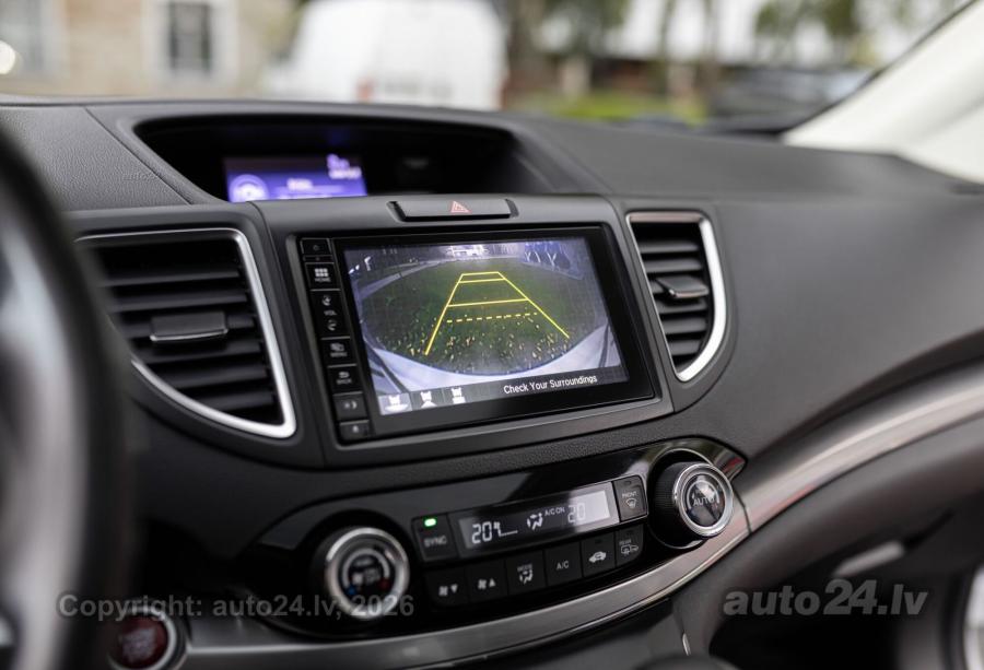 Balts Honda CR-V 2016 Tallina, ar dzinēja tilpumu 2.00 L un nobraukumu 248 tūkst. km par 13590 €, foto 40 vietnē AUTOMOTO.COM.LV