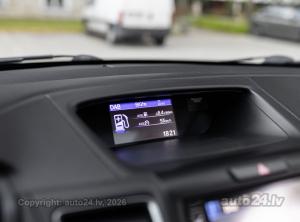 Balts Honda CR-V 2016 Tallina, ar dzinēja tilpumu 2.00 L un nobraukumu 248 tūkst. km par 13590 €, foto 44 vietnē AUTOMOTO.COM.LV