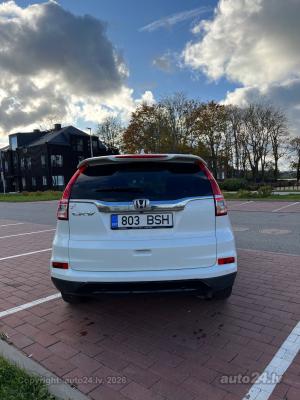 Balts Honda CR-V 2016 Tallina, ar dzinēja tilpumu 2.00 L un nobraukumu 150 tūkst. km par 14999 €, foto 11 vietnē AUTOMOTO.COM.LV