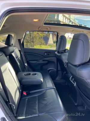 Balts Honda CR-V 2016 Tallina, ar dzinēja tilpumu 2.00 L un nobraukumu 150 tūkst. km par 14999 €, foto 14 vietnē AUTOMOTO.COM.LV