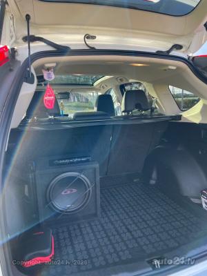 Balts Honda CR-V 2016 Tallina, ar dzinēja tilpumu 2.00 L un nobraukumu 150 tūkst. km par 14999 €, foto 15 vietnē AUTOMOTO.COM.LV