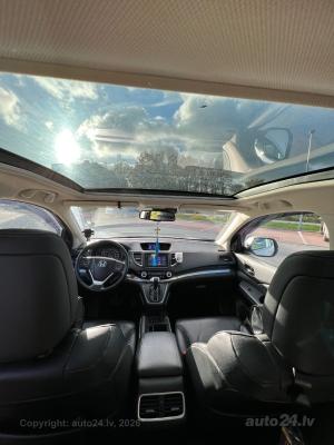 Balts Honda CR-V 2016 Tallina, ar dzinēja tilpumu 2.00 L un nobraukumu 150 tūkst. km par 14999 €, foto 20 vietnē AUTOMOTO.COM.LV