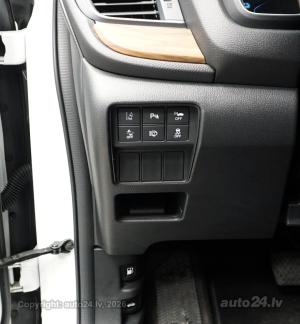 Balts Honda CR-V 2020 Tallina, ar dzinēja tilpumu 2.00 L un nobraukumu 96 tūkst. km par 23500 €, foto 9 vietnē AUTOMOTO.COM.LV