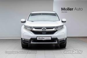 White Honda CR-V 2020 in Tallinn, with an engine capacity of 2.00 L and mileage of 119 thousand km for 24500 €, photo 3 on AUTOMOTO.COM.LV