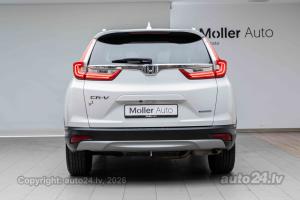 White Honda CR-V 2020 in Tallinn, with an engine capacity of 2.00 L and mileage of 119 thousand km for 24500 €, photo 6 on AUTOMOTO.COM.LV