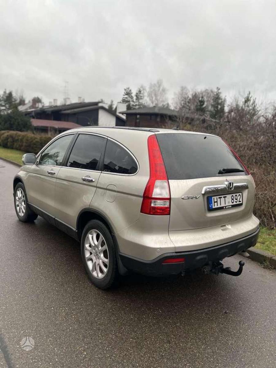 Dzeltens Honda CR-V 2007 Viļņa, ar dzinēja tilpumu 2.20 L un nobraukumu 331 tūkst. km par 4100 €, foto 2 vietnē AUTOMOTO.COM.LV