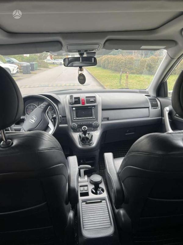 Dzeltens Honda CR-V 2007 Viļņa, ar dzinēja tilpumu 2.20 L un nobraukumu 331 tūkst. km par 4100 €, foto 6 vietnē AUTOMOTO.COM.LV