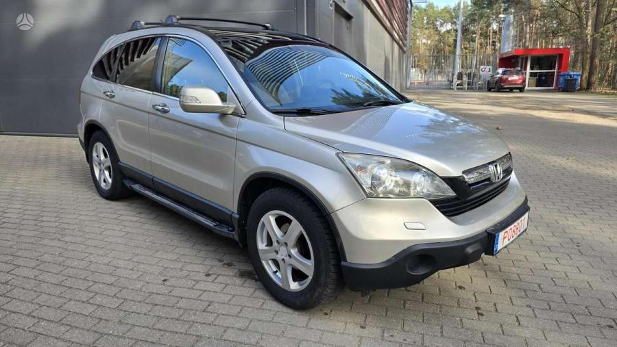 Yellow Honda CR-V 2007 in Alytus, with an engine capacity of 2.00 L and mileage of 282 thousand km for 4850 €, photo 4 on AUTOMOTO.COM.LV