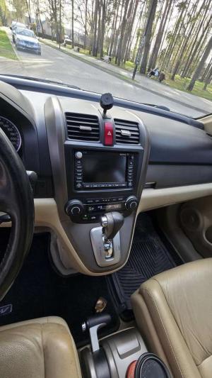 Yellow Honda CR-V 2007 in Alytus, with an engine capacity of 2.00 L and mileage of 282 thousand km for 4850 €, photo 8 on AUTOMOTO.COM.LV